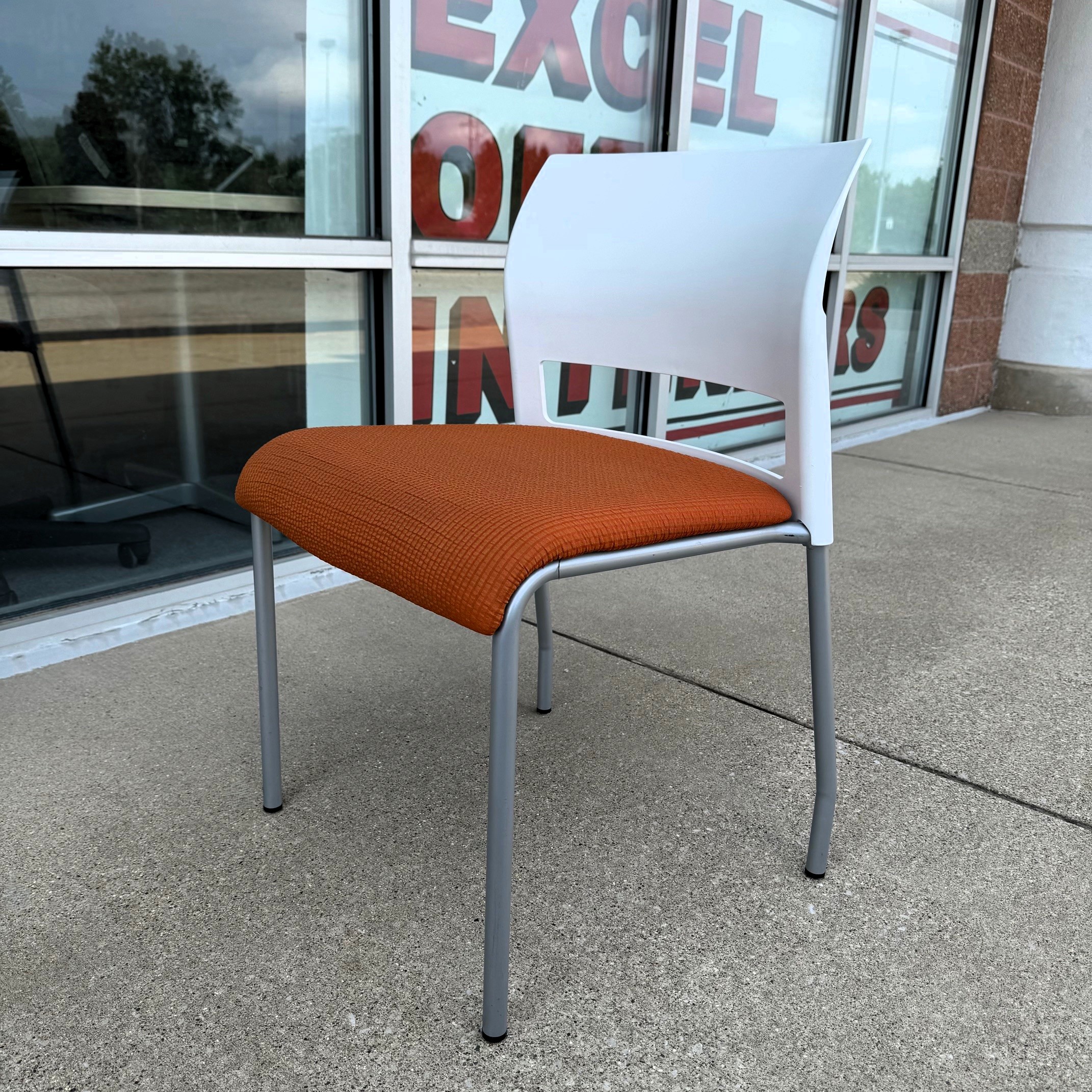 Used Fixed Steelcase Move Series Guest Chair - Excel Office Interiors